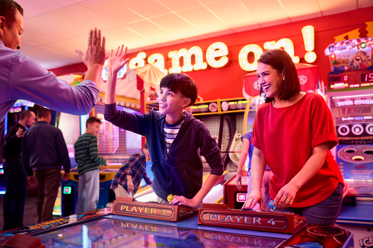 A Family Fun Restaurant Everyone Will Love | Peter Piper Pizza